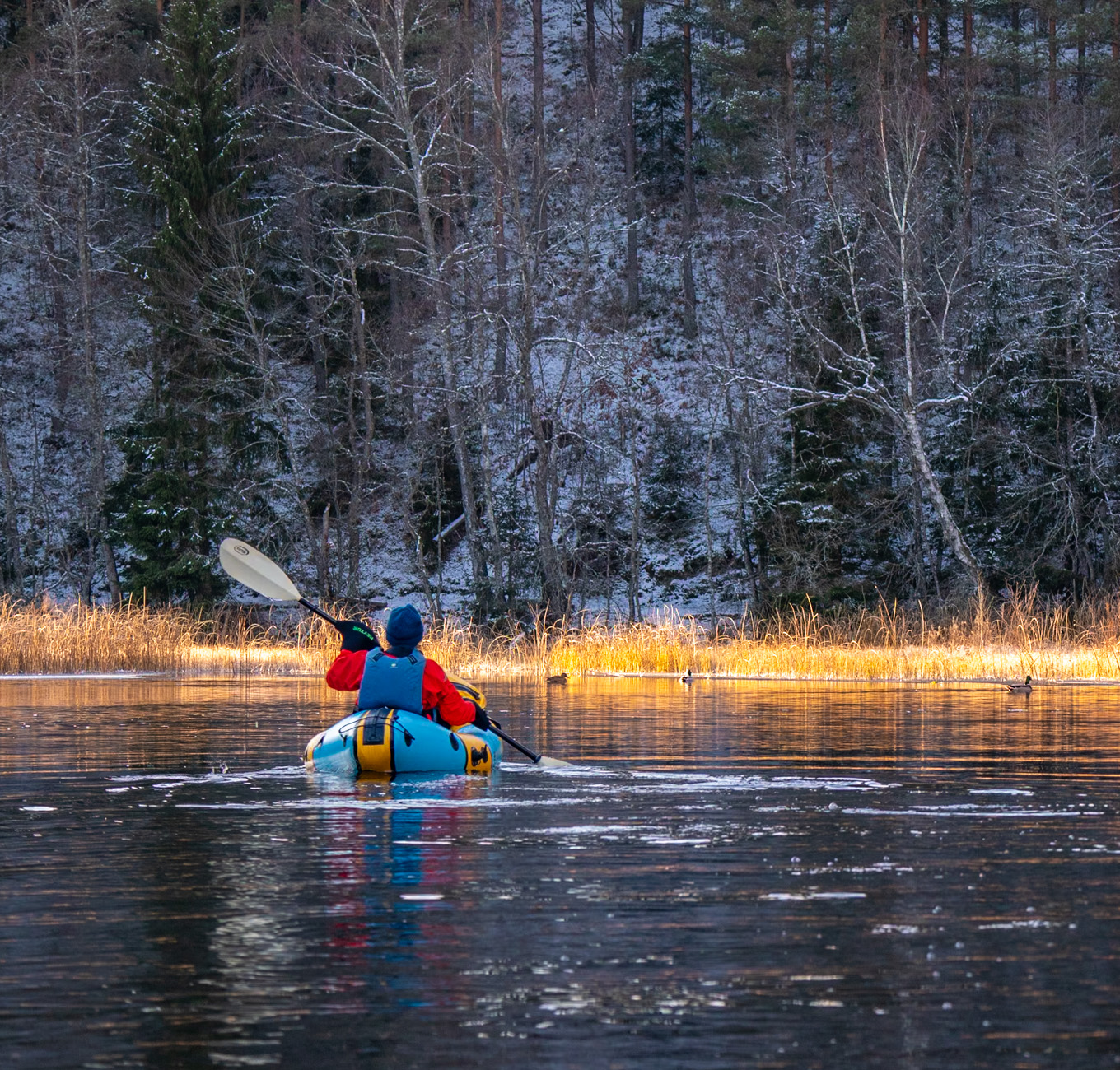 Paddeln in Schweden im Herbst und Winter - ein Traum!